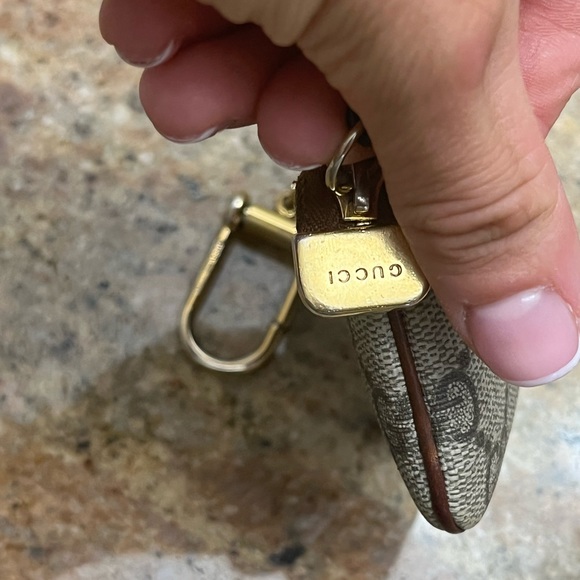 Gucci | Accessories | Gucci Gg Supreme Key Pouch | Poshmark